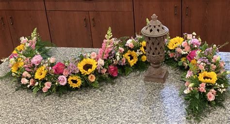 Flowers For Urn Box At Albert Jarman Blog