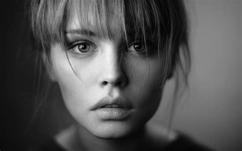 Girls Black And White Wallpapers 4k Hd Backgrounds On Wallpaperbat