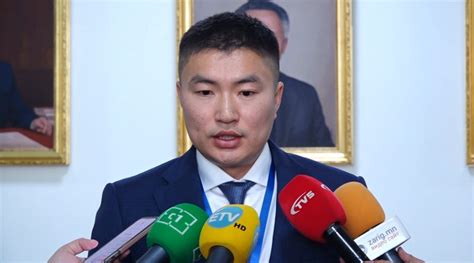 Чанаргүй зээлийн тал хувийг эзэлж байгаа “Хөтөл” “Эрэл” “Бэрэн” групп компаниуд зээлээ огт