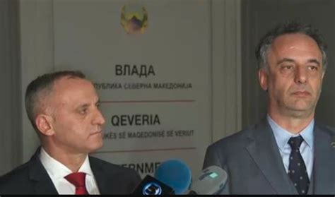 ГРУБИ ОДЛУЧУВА ШТО ДА ПОМИНЕ НА ВЛАДА Меџити и Алиу одржаа прес конференција Дознај на Време