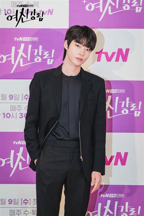 100 Hwang In Yeop Wallpapers