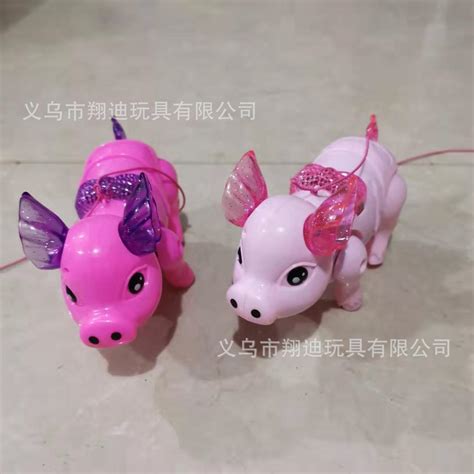 网红同款玩具电动牵绳小猪创意发光音乐会走路溜猪儿童玩具走路猪 阿里巴巴