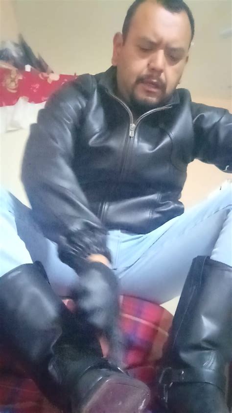 Lame La Saliva De Mis Botas