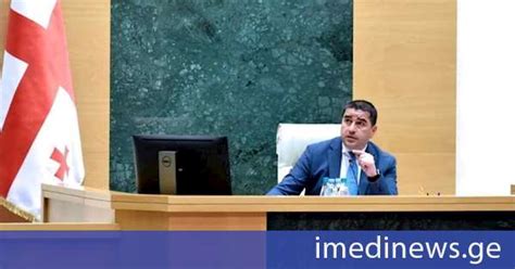 შალვა პაპუაშვილი ლოზუნგების მოყვარულ დეპუტატებს რომლებიც ახლა
