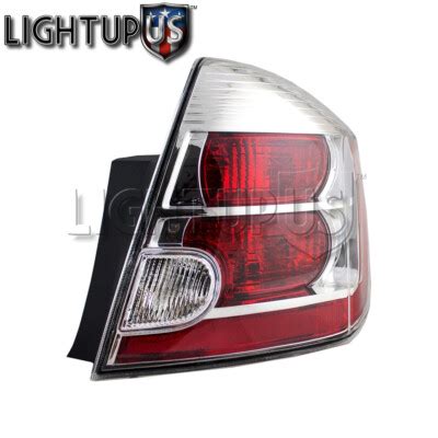Right Passenger Side Rh Chrome Rear Brake Tail Light For 2007 2009