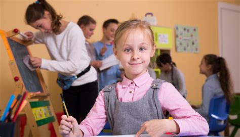 Алгоритм заповнення карток обліку учнів і вчителів Освіта Інфо