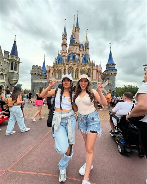 Regina And Daniela Reginandaniela • Instagram Photos And Videos