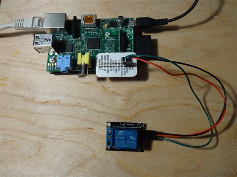 Tech Stuff Relays On RPi