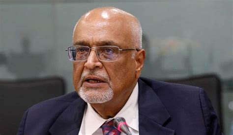 দেশের বিদ্যমান সার্বিক অর্থনৈতিক অবস্থার চিত্র তুলে ধরতে একটি শ্বেতপত্র প্রকাশের উদ্যোগ নিয়েছে