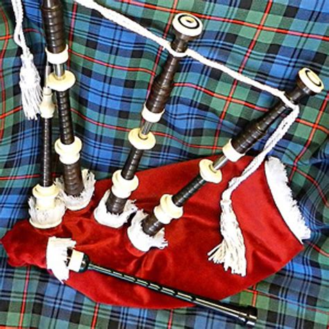 Mccallum Bagpipes J Higgins Ltd