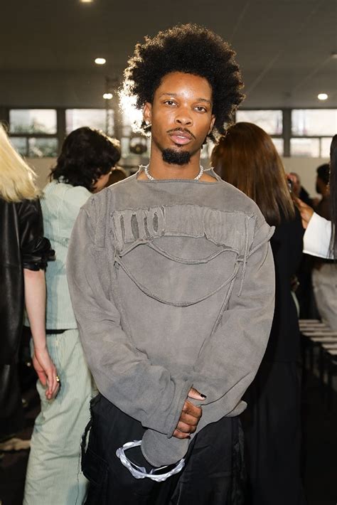 𝐑𝐀𝐏𝐎𝐋𝐎𝐆𝐘 The Body Found In Singer D4vds Abandoned Facebook