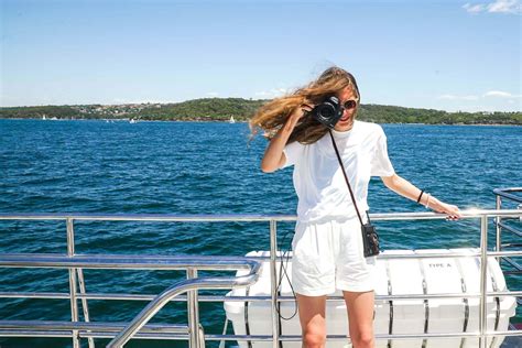 is tech making travel guide better or worse en root travel