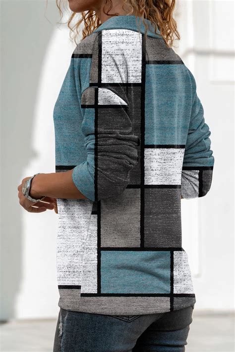 Color Block Buttons Lapel Neck Long Sleeves Sweatshirt Curvedream