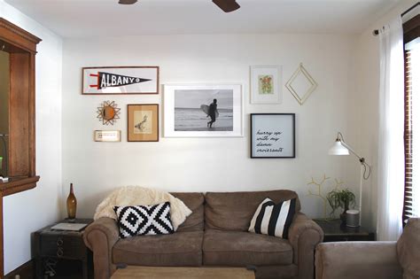 Marissa Says A Lifestyle Blog My Living Room Statement Wall