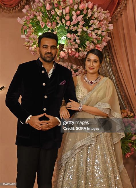 Former Indian Cricketer Zaheer Khan Poses For A Photo With Bollywood