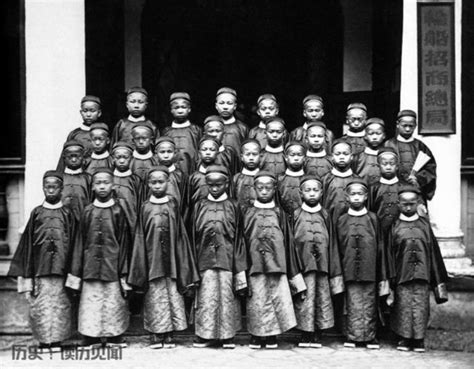 1872年30名留美幼童合影21人考入大学2人早退2人病亡1人逃跑 党委统战部
