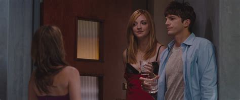 Naked Abby Elliott In No Strings Attached
