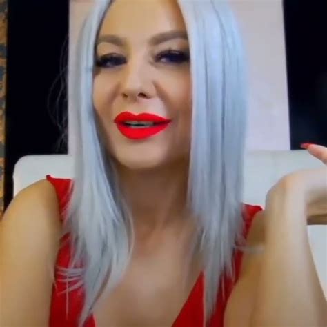 Beautiful Smoking Model Youtube