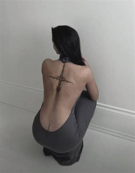 Pin By Arianna Piselli On Bho Tattoos Back Tattoo Spine Tattoos