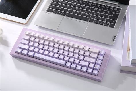 YUNZII Butterfly 141 Full Keys Dye Sub PBT Custom Keycap Set With Key