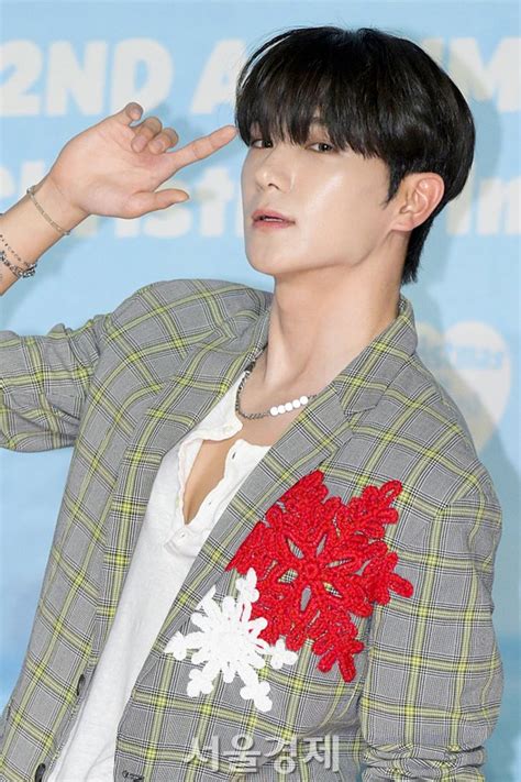 더보이즈 현재 콧대가 미쳤다 Se★포토 네이트 연예