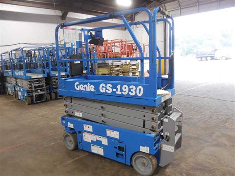 Understanding The Battery System Of Genie GS 1930