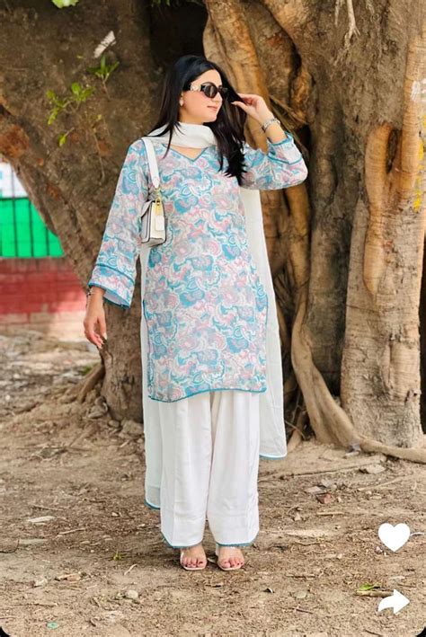 Farshi Shalwar Design