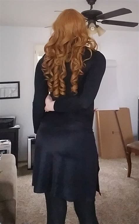 Sexy Curves Cute Skirt By Beautyautumn On Deviantart