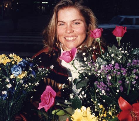 Pernilla Wiberg Visar Superkroppen Vid 53 Avslöjar Smarta Träningen