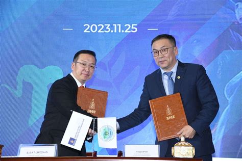 МОНГОЛЫН ХУУЛЬЧДЫН ХОЛБОО БОЛОН БАЙГАЛЬ ОРЧИН АЯЛАЛ ЖУУЛЧЛАЛЫН ЯАМ ХООРОНД ХАМТРАН АЖИЛЛАХ