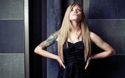 Tattoo Blonde Women Hands On Hips Looking Up Wallpapers Hd Desktop And Mobile Backgrounds