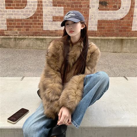 유누아 털빠짐 누빔안감 폭스 에코퍼 보카시 브라운 하프 퍼자켓 코트 엠버