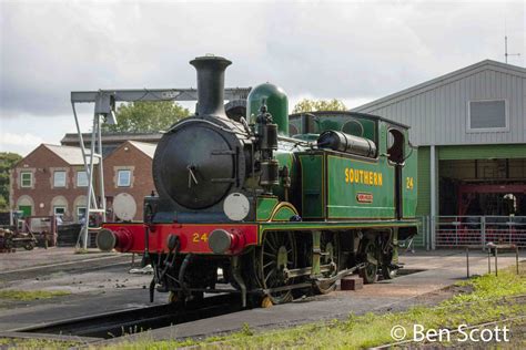 W24 Calbourne Lswr 209 Sr E209 Iow W24 Preserved British Steam