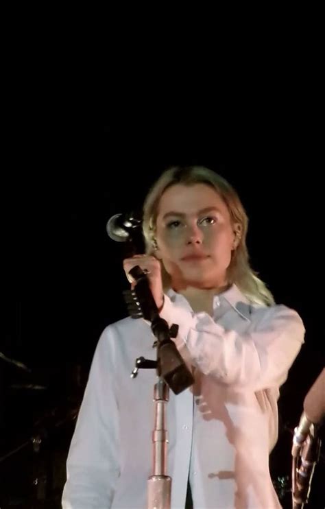 Pin By Bia On Phoebe Bridgers Phoebe Pheobe Angel Face