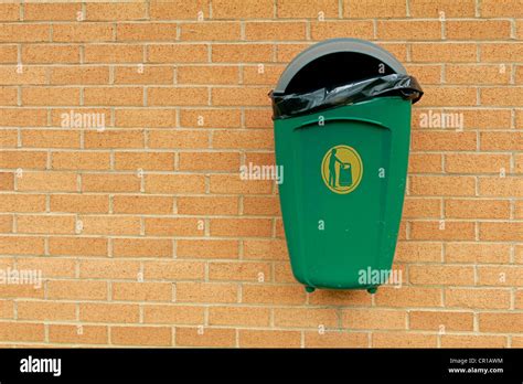 Use Me Dustbin Signage Buy Use Me Dustbin Signage