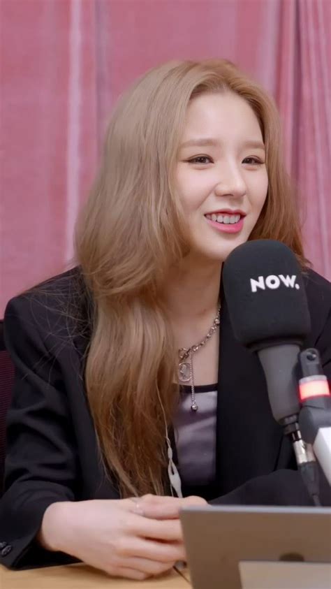 Pin Oleh 마동탁 Di 전희진