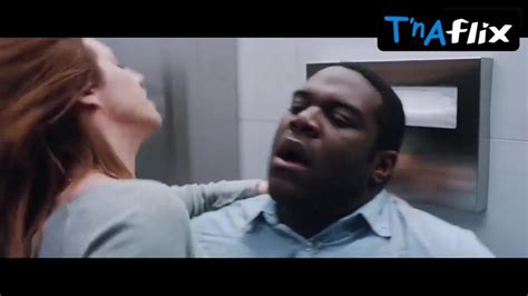Brittany Snow Sexy Scene In Hooking Up