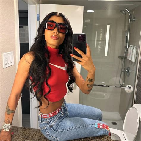 So Much Ass😩😩😩 Rcoilerayy