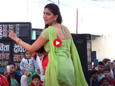 Sapna Choudhary ताऊ के साथ सपना चौधरी ने ताबड़तोड़ किया डांस देख