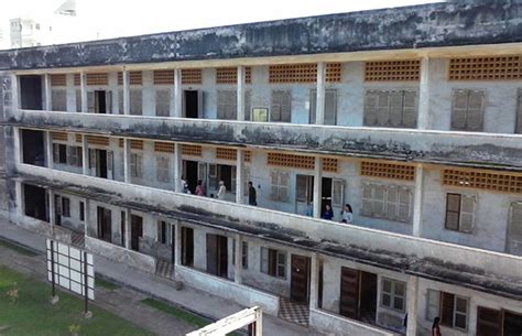 Phnom Penh Genocide Museum And Killing Fields Historical Tour Half Day