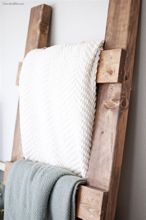 Diy Blanket Ladder Free Plans How To Fold Blankets On A Blanket