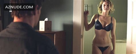 SARAH JONES Nude AZNude