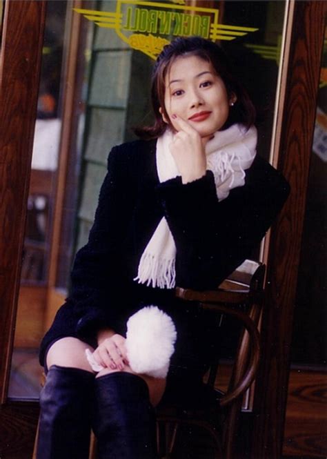 Photos Of Shim Eun Ha The Top Actress Of The 90s In Korea Who Retired