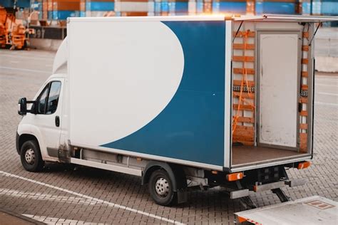Page 3 30 000 Box Truck Mockup Pictures