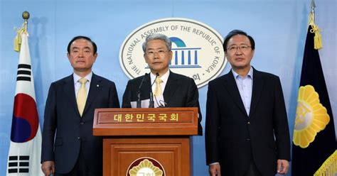 야3당 원내대표 4인 선거구 확대해야