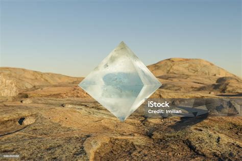 큰 빈 사막 환경에서 공중에 떠 있는 단일 얼음 프리즘 피라미드 큐브 추상적 인 초현실적 인 개념 3d 일러스트레이션 날기에 대한 스톡 사진 및 기타 이미지 Istock