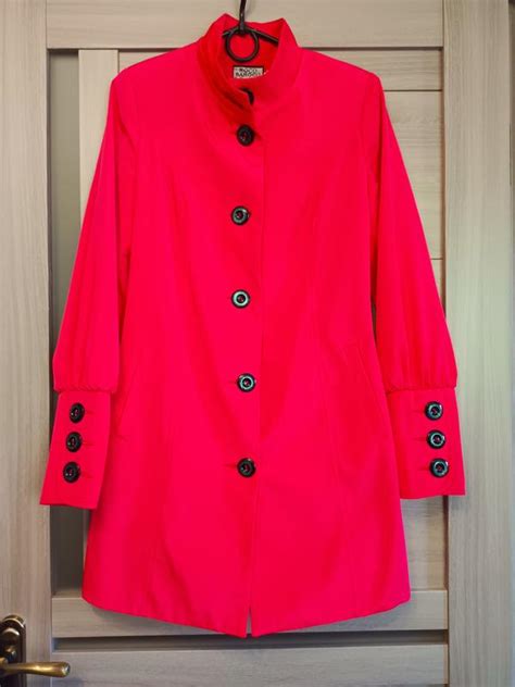 Плащ — ціна 480 грн у каталозі Плащі Купити жіночі речі за доступною ціною на Шафі Україна