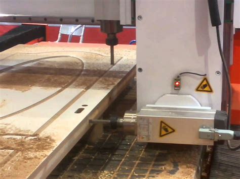 How To Reduce Noise From Wooden Door CNC Router