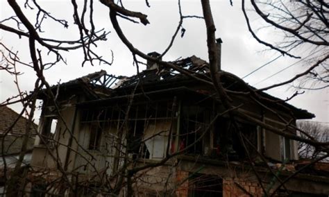 Събират средства за семейство загубило дома си при пожар във видинското село Градец