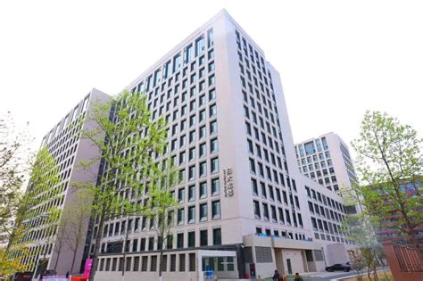 【银杏新闻】丨清华大学吕大龙楼启用仪式举行 新闻资讯 清控银杏创业投资管理（北京）有限公司清控银杏官网